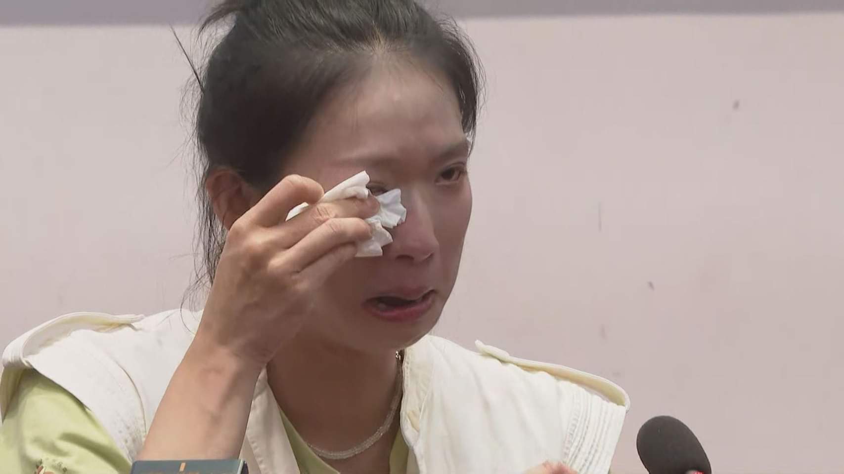 江旻憓Vivian：現在工作「要睇人面色」 | LIHKG 討論區