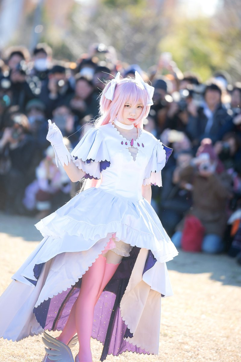 聲優歌手 人氣cosplayer えなこ Enako 寫真集祼體封面&雜圖 | LIHKG 討論區