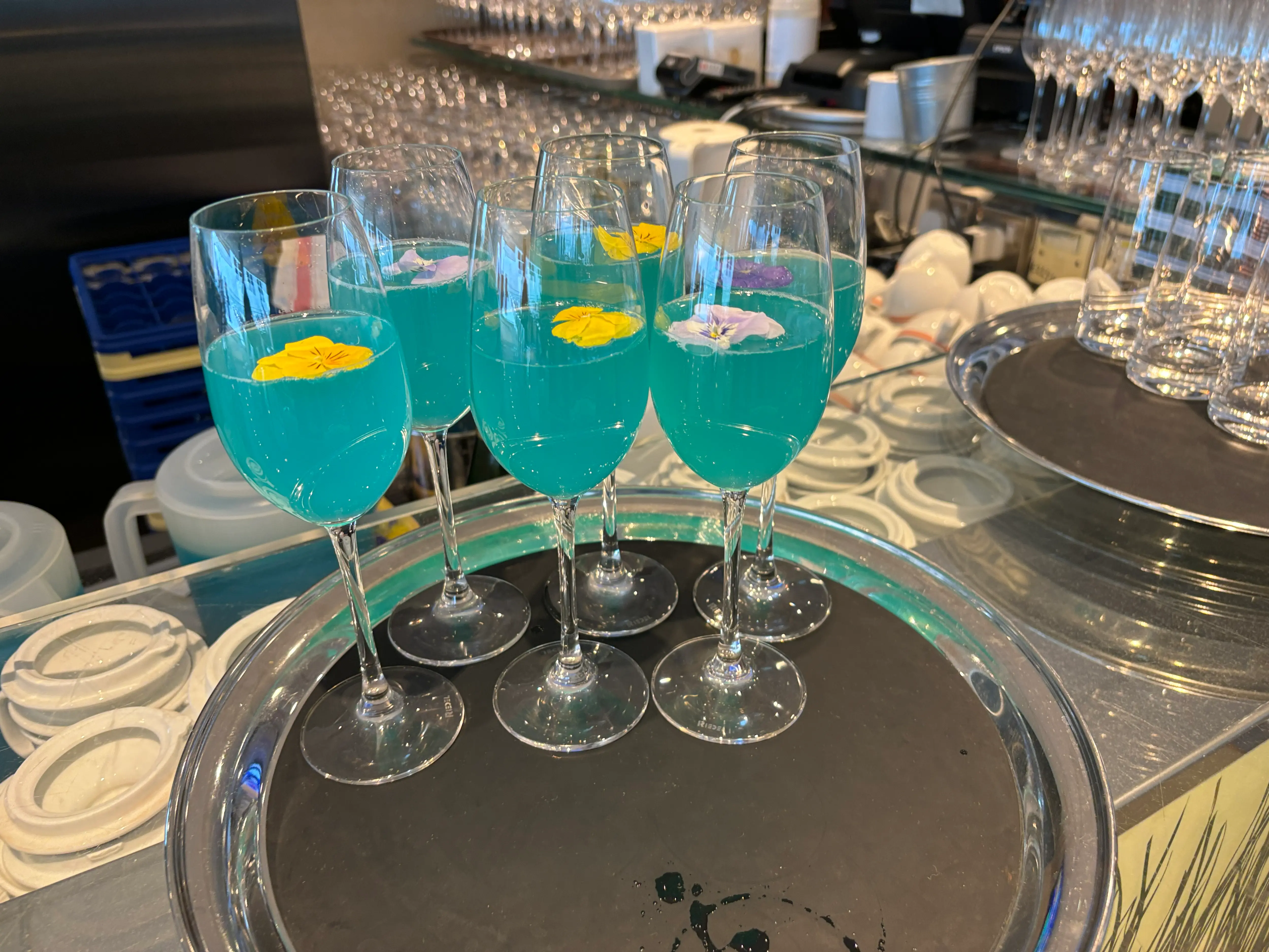 [自由島浪漫勇士] 十二月八日浪琴香港國際賽事討論區 II | LIHKG 討論區