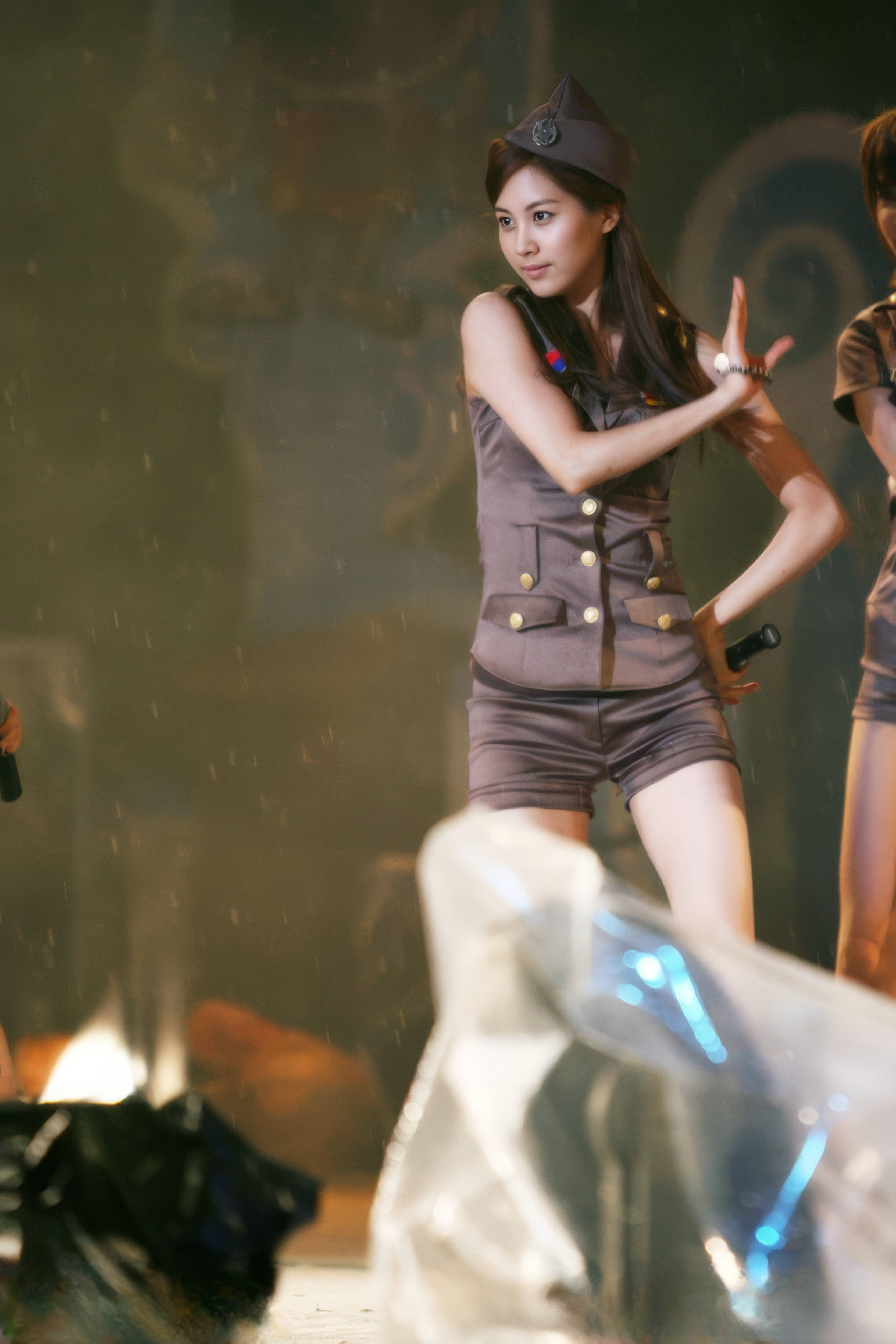 (8K高清圖)遇上2010年的少女時代，你係韓國財閥會點做？ | LIHKG 討論區