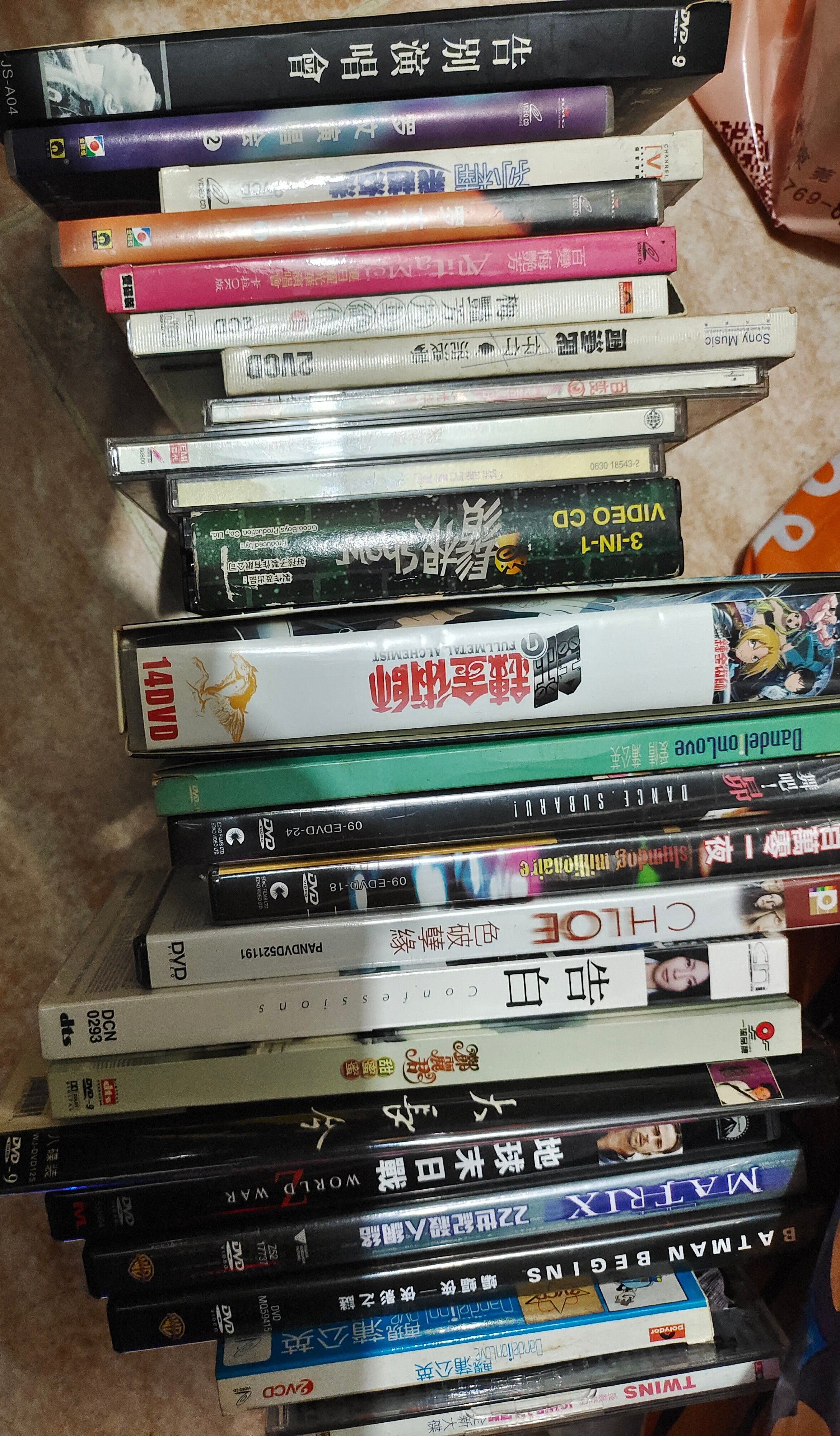 執到好多隻千年舊碟vcd&dvd | LIHKG 討論區