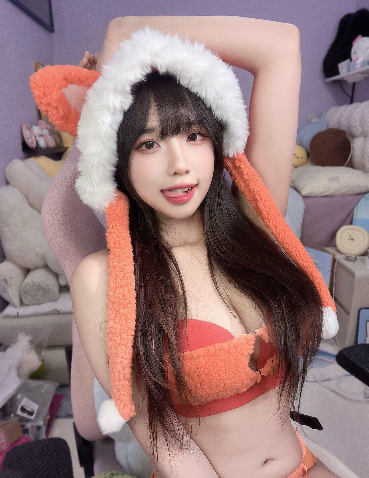 Twitch個港女馬騮梓澪 全盛時期戴幾多個bra開台? | LIHKG 討論區