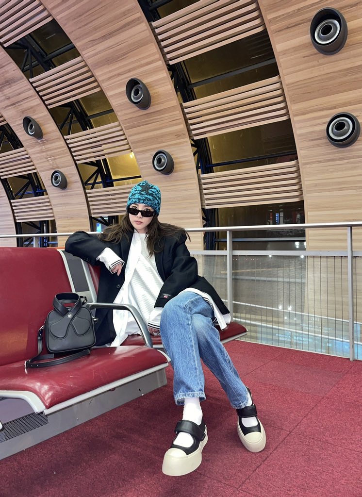 近日為Fashion努力嘅 Dara姐姐 | LIHKG 討論區