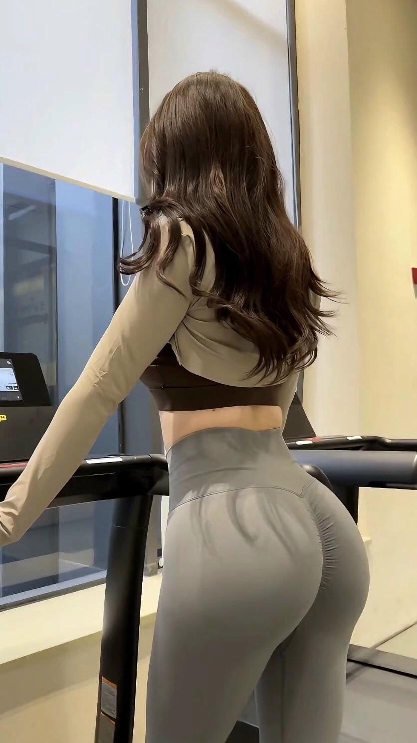 點解做gym d女咁鍾意練屎忽 | LIHKG 討論區