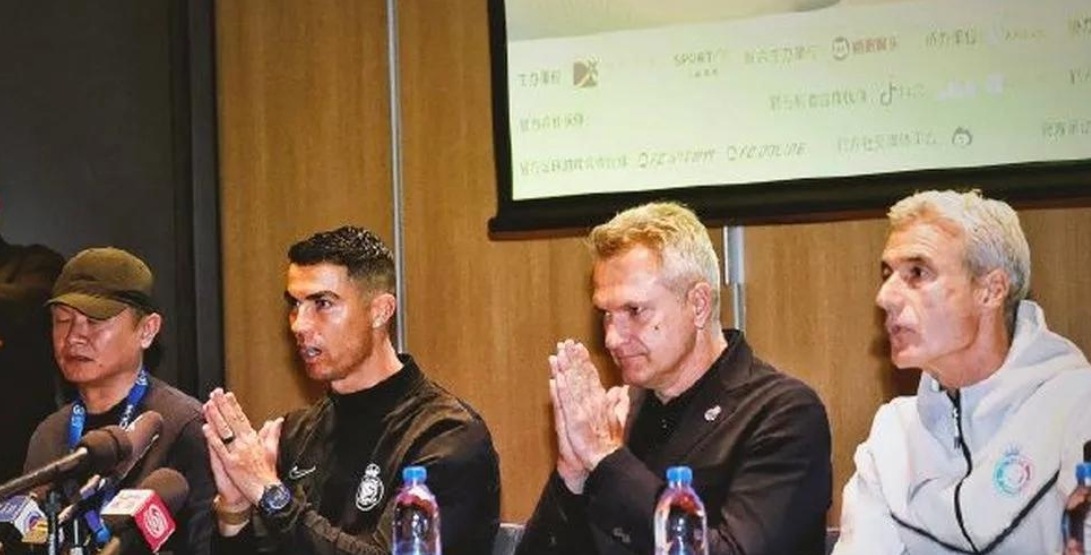 我覺得問題都唔係上唔上陣既問題，嚟得傳宣唔踢都兜個圈，同球迷say個hi吖 | LIHKG 討論區