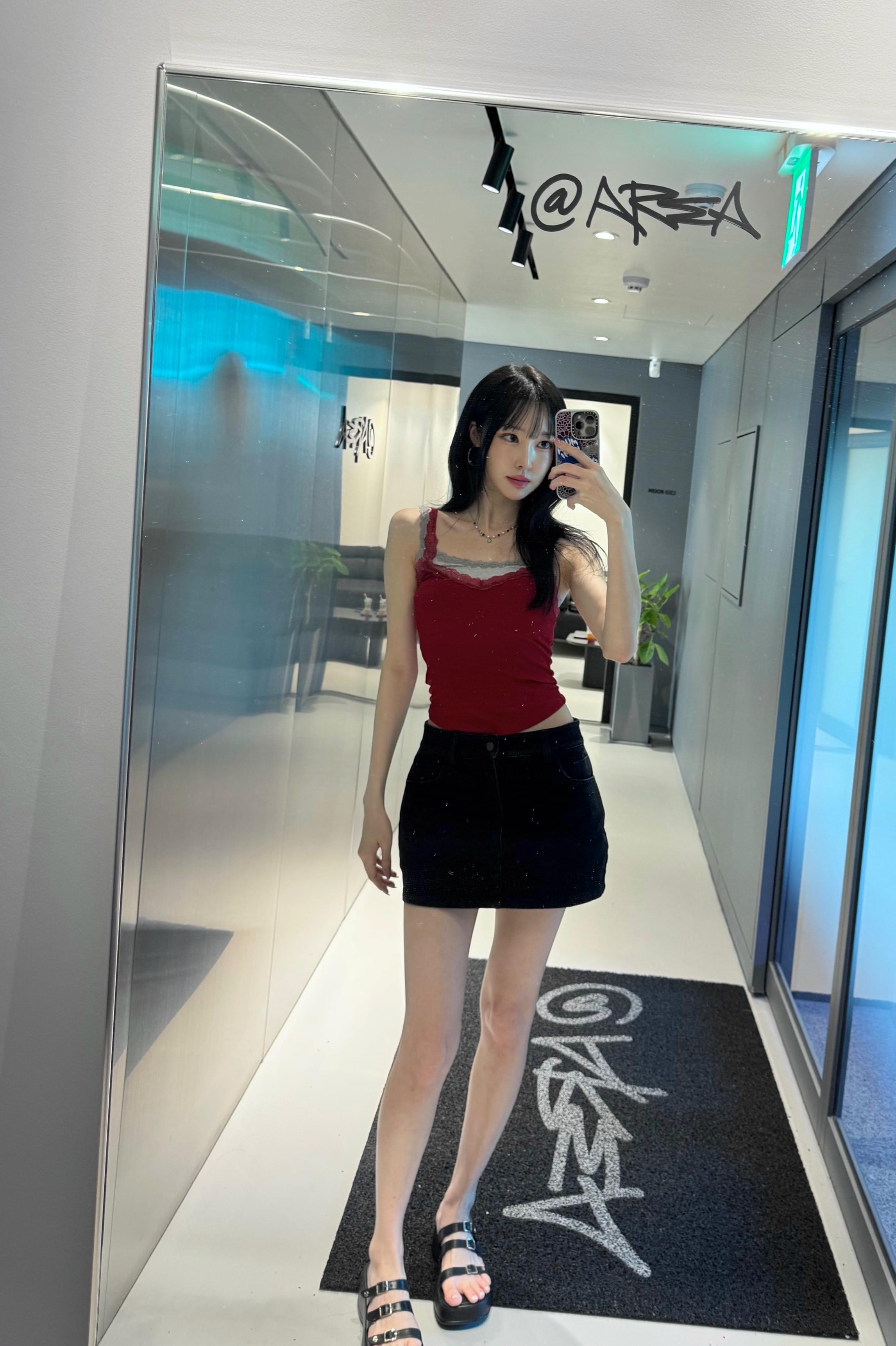 [BUDDY+Na.V+LUVU+WOORIN]8/7 VIVIZ第一張正專A Montage of ( )大發(51) | LIHKG 討論區