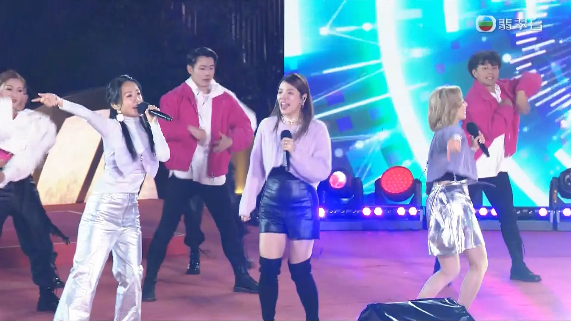 [TVB] 福佑香江 同心邁向2025 | LIHKG 討論區