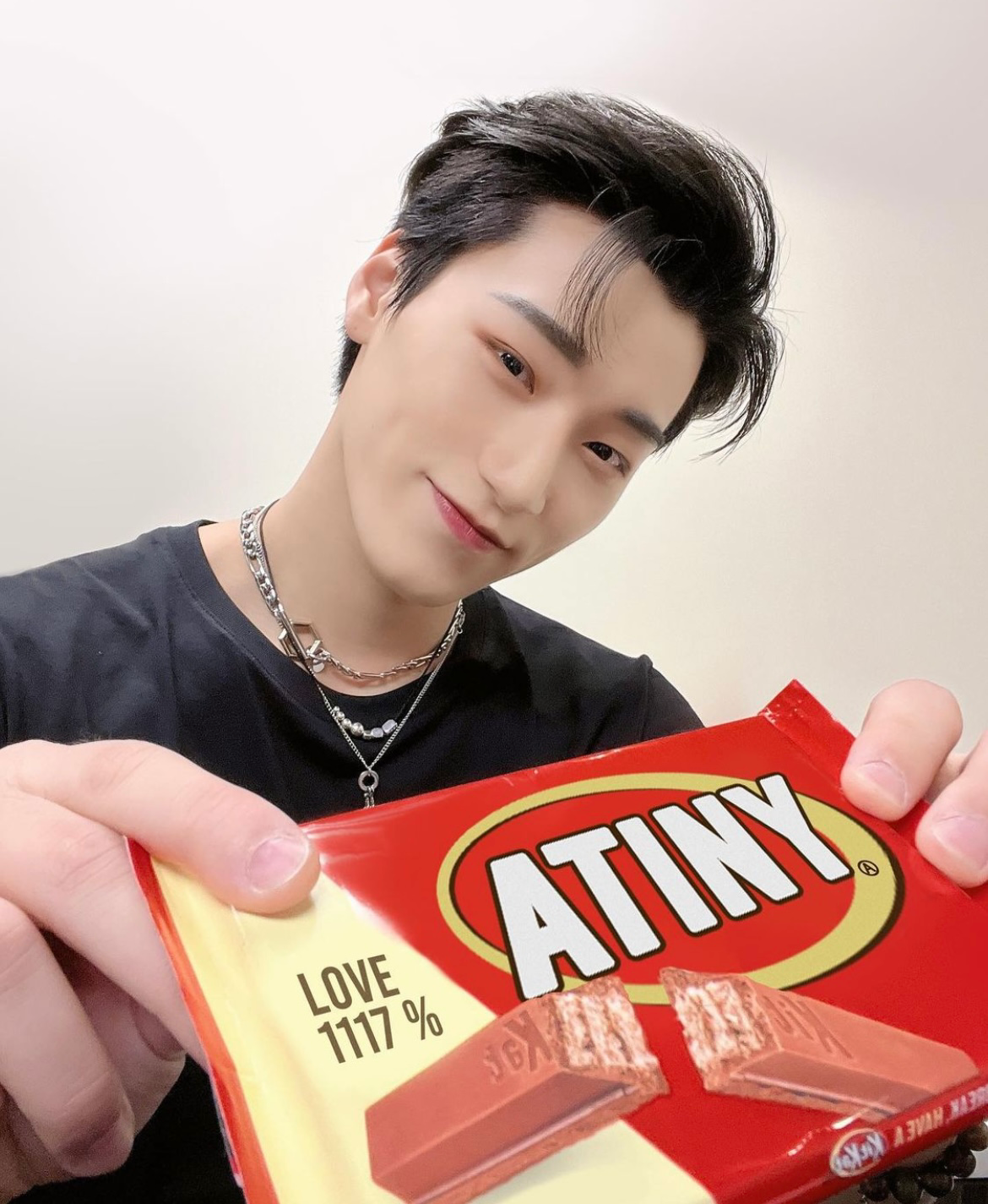 [韓國版mirror]佢地屍兄Jeremy算唔算激似樣？ | LIHKG 討論區